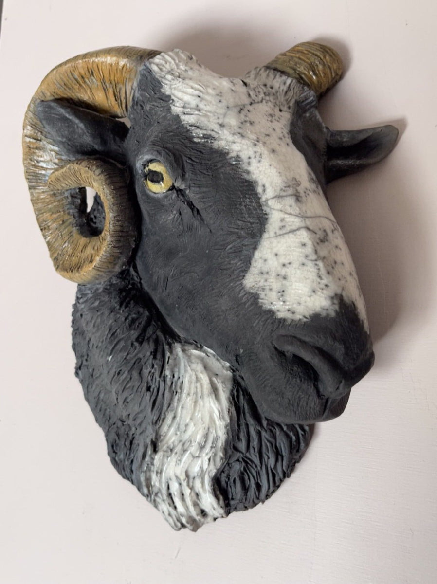 Wall Hung Raku Balwen Ram’s Head – Studio Cennen